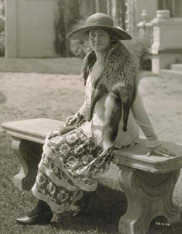 Passion Flower: Discovering the 20th Century’s Most Popular Female ...