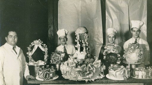 meringue royal icing – In the Vintage Kitchen: Where History Comes To Eat