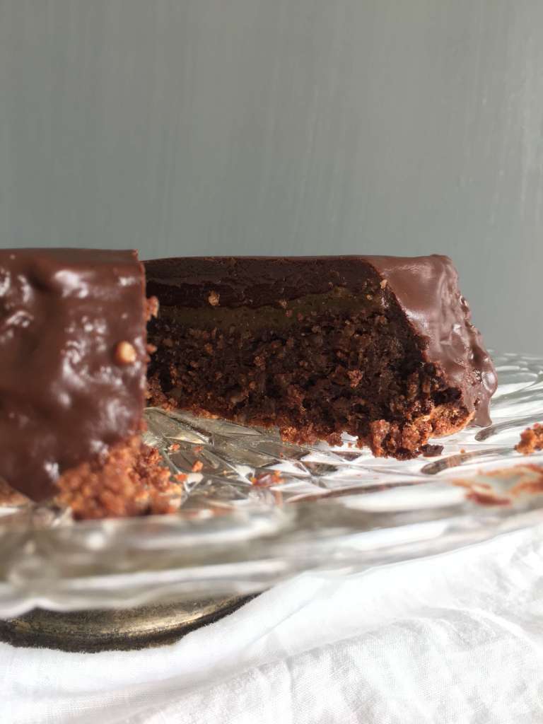 A Celebration for Australia: Queen Mother’s Cake & The Royal Lady Who ...