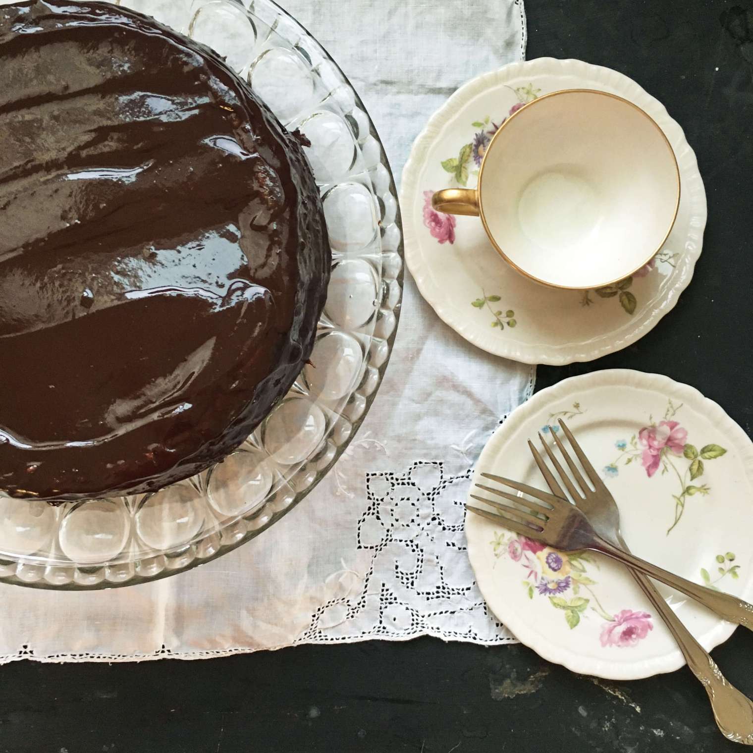 A Celebration for Australia: Queen Mother’s Cake & The Royal Lady Who ...