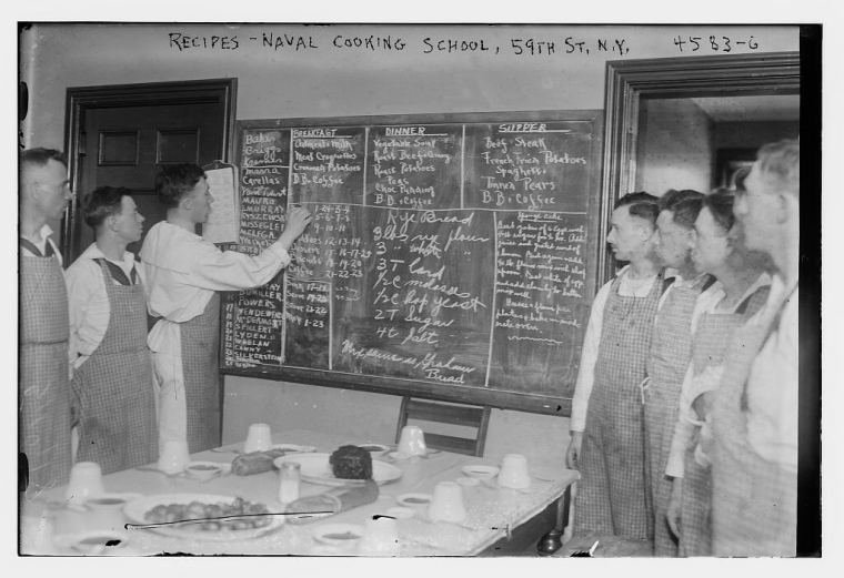 Back to School: 31 Photographs of 20th Century Cooking Classes – In the ...