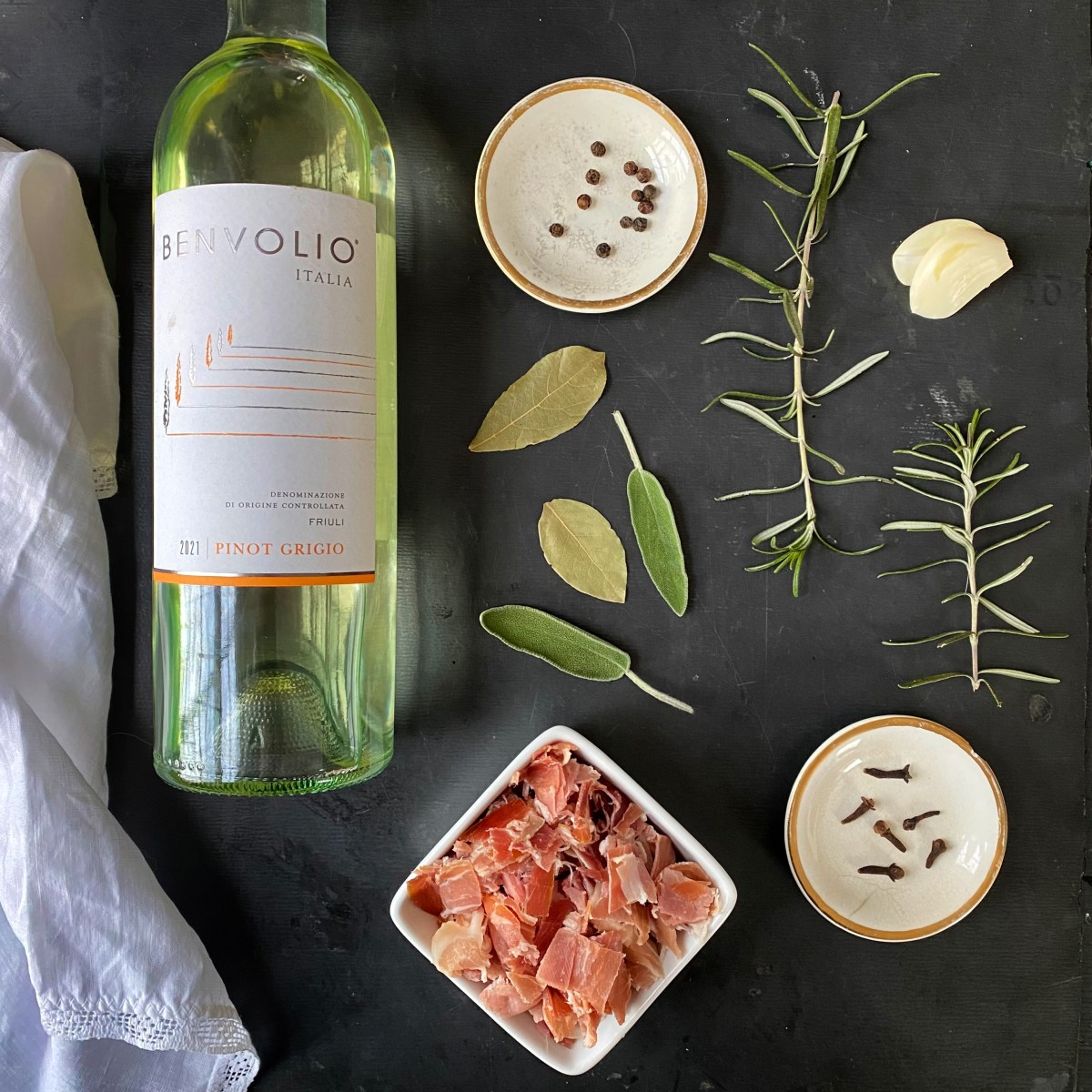 Italy’s Chicken Canzanese and The Family of Artists Behind The Recipe ...